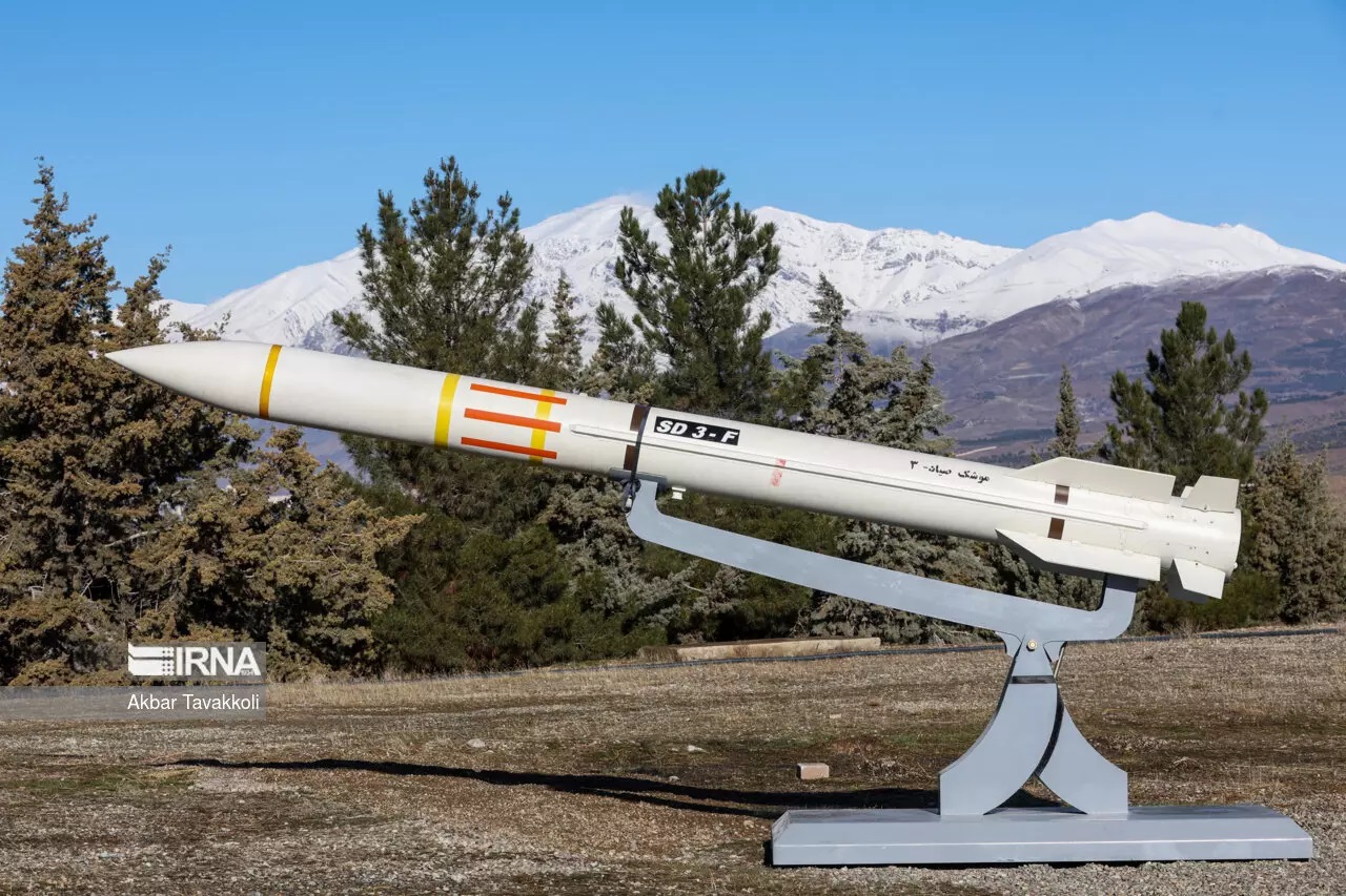 Military Knowledge: Arman Missile System (Tactical Sayyad) - Islamic ...